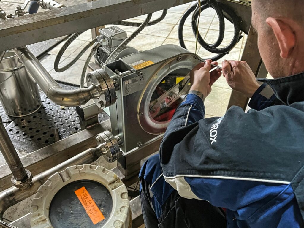 Ref.520/2022 – AMBROX